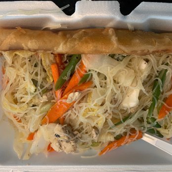 FLIPPIN FILIPINO - Updated December 2025 - 21 Photos - 211 SE Taylor Rd ...