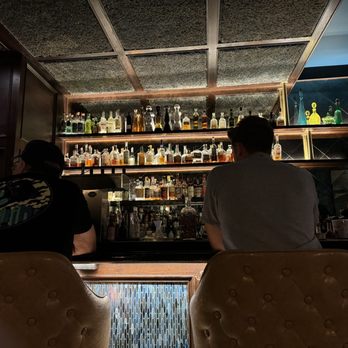 BUFFALO TRADERS LOUNGE - Updated April 2025 - 183 Photos & 77 Reviews - 950 Fulton St NE, Grand ...