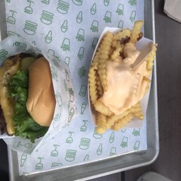 SHAKE SHACK BIRMINGHAM - Updated June 2025 - 216 Photos & 236 Reviews ...