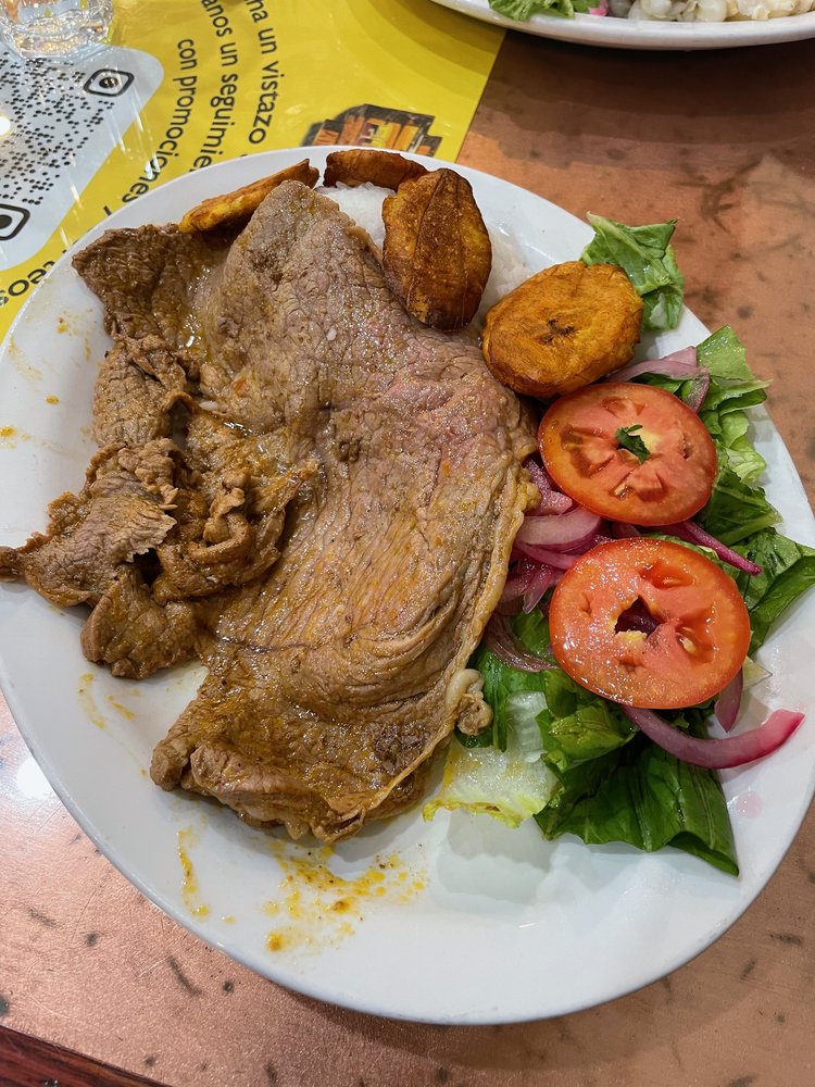 EL-TIPICO ECUATORIANO - Updated June 2025 - 16 Photos & 15 Reviews ...