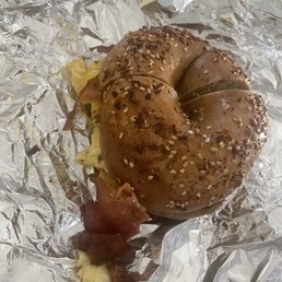 WONDER BAGELS - Updated August 2025 - 120 Photos & 205 Reviews - 331 ...
