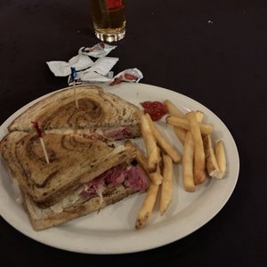 CENTURY INN - 116 Photos & 87 Reviews - American (Traditional) - 10675 ...