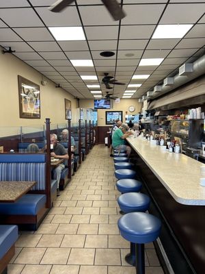 COLONIAL RESTAURANT - Updated January 2026 - 84 Photos & 100 Real ...