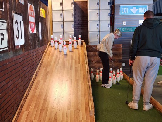 BIG PUTTS MINI GOLF - Updated May 2025 - 62 Photos & 34 Reviews - 4251 ...