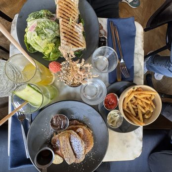 DUDLEYS - Updated June 2024 - 1882 Photos & 1074 Reviews - 85 Orchard ...