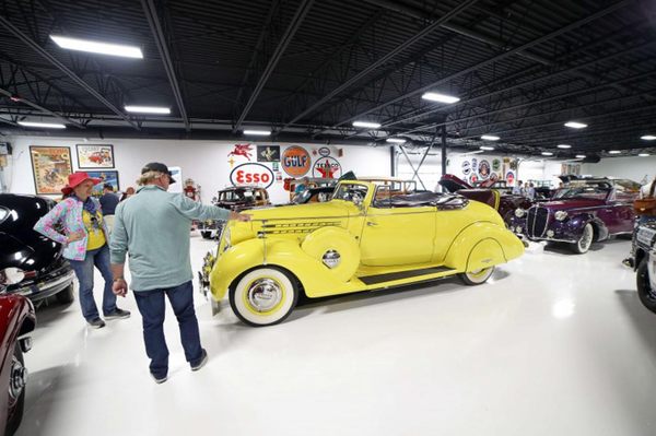 MAINE CLASSIC CAR MUSEUM - 2564 Portland Rd, Arundel, Maine - Museums ...