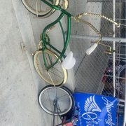 SKYLAWN ROOFTOP AT POST HTX - 74 Photos & 18 Reviews - 401 Franklin St ...