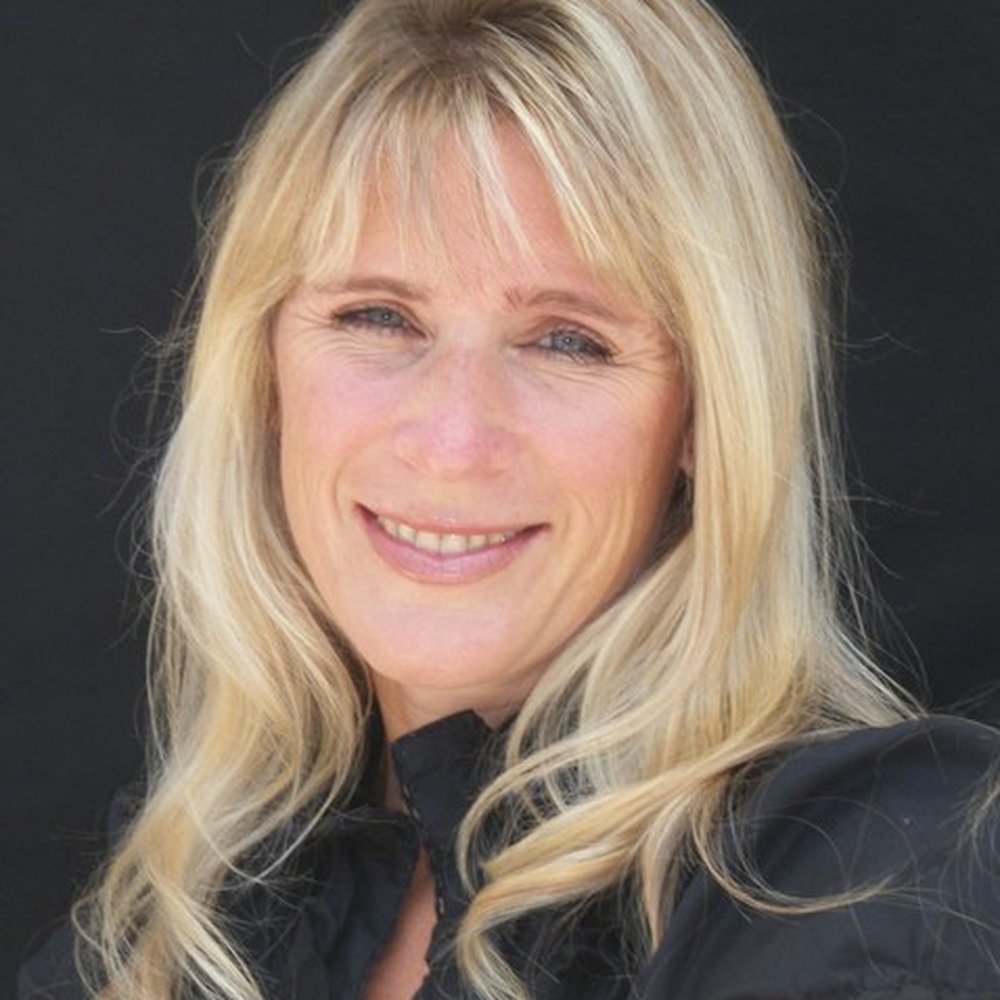 Jennifer Bures's Instagram, Twitter & Facebook on IDCrawl