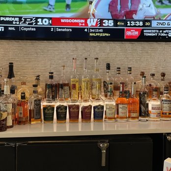 DECA + BOL - Updated August 2025 - 53 Photos & 35 Reviews - 141 E ...