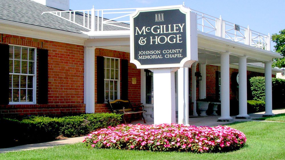 MCGILLEY & HOGE JOHNSON COUNTY MEMORIAL CHAPEL - Updated August 2025 ...