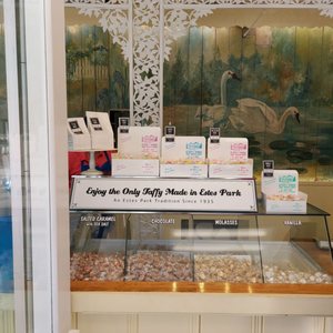 THE TAFFY SHOP - 77 Photos & 101 Reviews - 121 W Elkhorn Ave, Estes ...
