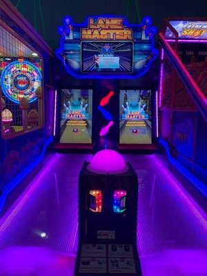 ESCAPADES FAMILY FUN CENTER - 15 Photos - 4241 W Williamsburg Blvd ...