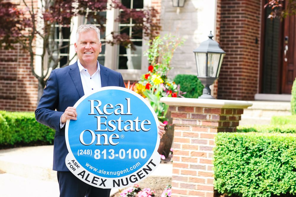 ALEX NUGENT - REAL ESTATE GROUP - 70 W Long Lake, Troy, Michigan - Real ...