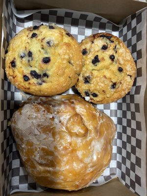 COUNTRY KITCHEN DONUTS - Updated June 2026 - 16 Photos & 57 Reviews ...
