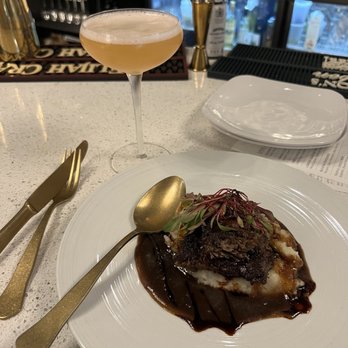 CURATE - 132 Photos & 81 Reviews - 2930 Plaza Dr, Springfield, Illinois ...