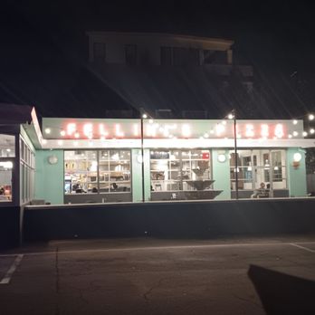 FELLINI’S PIZZA - Updated December 2025 - 163 Photos & 241 Reviews ...