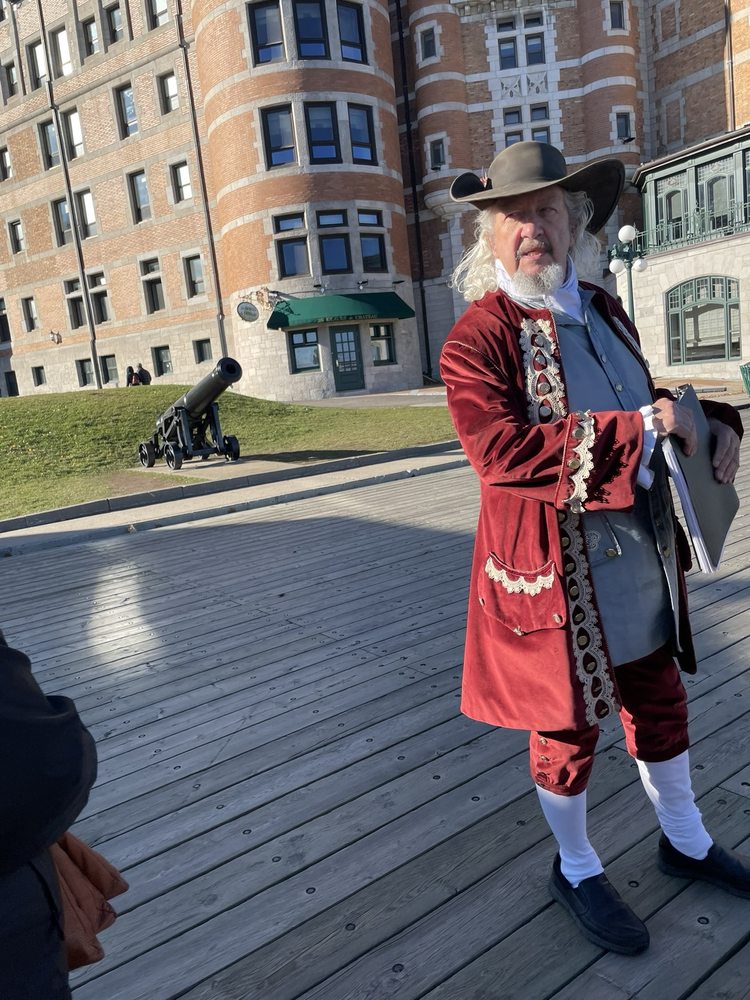 DESTINATION QUÉBEC - Updated January 2026 - 206 Photos - 399, rue Saint ...