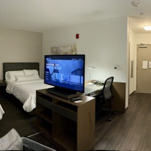 ELEMENT HARRISON - NEWARK - 97 Photos & 79 Reviews - Hotels - 399 ...