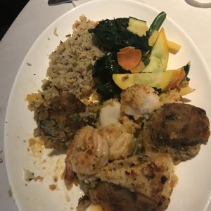 COOPERAGE INN - 283 Photos & 308 Reviews - 2218 Sound Ave, Baiting ...