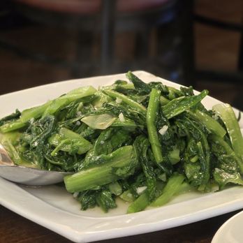 HONG YUAN DUMPLINGS & NOODLES - Updated December 2025 - 293 Photos ...