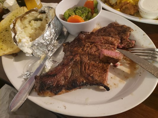 MIDVALE BAR AND GRILL - Updated December 2025 - 1550 Missouri Valley Rd ...