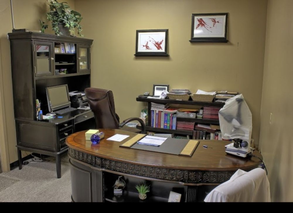 LUSHER FRANK R MD - Updated September 2025 - 27 Reviews - 15336 ...