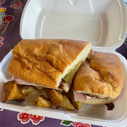 MAMA ROOMBA - Updated January 2026 - 458 Photos & 573 Reviews - 1814 ...