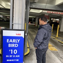 Laz Parking Reviews | Read Customer Service Reviews of lazparking.com