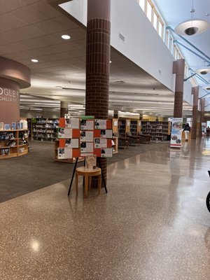 BENTONVILLE PUBLIC LIBRARY - Updated December 2025 - 72 Photos - 405 S ...