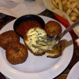 SPRINGBOK BAR & GRILL - Updated December 2025 - 443 Photos & 806 ...