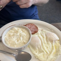 RED FOX DINER - Updated July 2025 - 134 Photos & 144 Reviews - 2041 NE ...