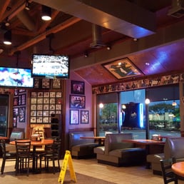 FULL MOON BBQ - Updated July 2025 - 81 Photos & 101 Reviews - 470 ...