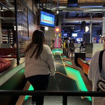 PUTTSHACK - DENVER - Updated August 2025 - 366 Photos & 210 Reviews ...