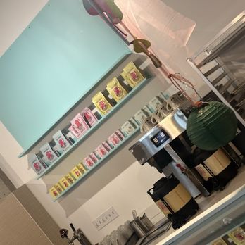 WUNDERGROUND - Updated October 2025 - 271 Photos & 88 Reviews - 1111 E ...