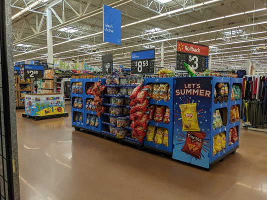 WALMART SUPERCENTER - Updated December 2025 - 11 Photos - 1221 E Main ...