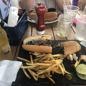 OAR HOUSE PUB - 36 Photos & 55 Reviews - 318 42nd Pl, Sea Isle City ...