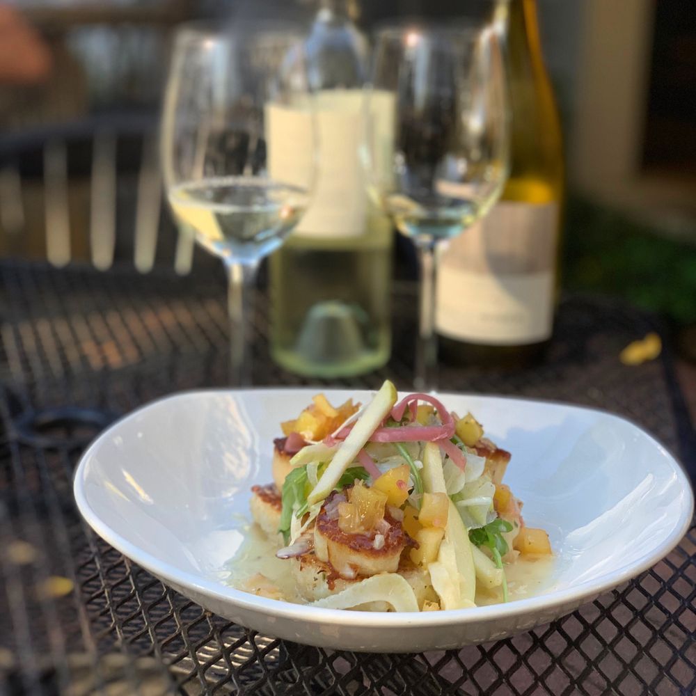 VOLCANO UNION INN + PUB - 350 Photos & 334 Reviews - 21375 Consolation ...