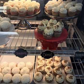 FLOUR GIRLS BAKERY - 115 Photos & 76 Reviews - 809 Hillcrest Rd, Mobile ...