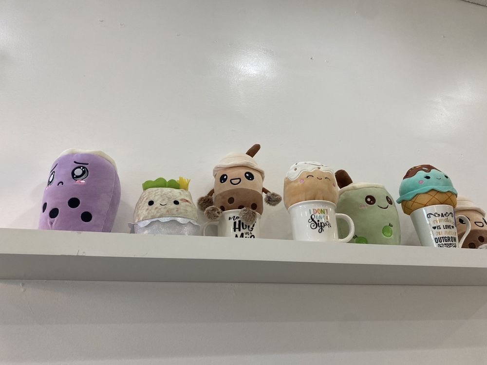 TEALICIOUS BLEND - 20 Photos - 516 St. Albert Trail, St. Albert ...