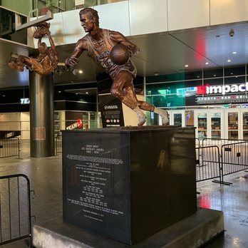 LA KINGS HOLIDAY ICE - LA LIVE - Updated December 2024 - 320 Photos ...