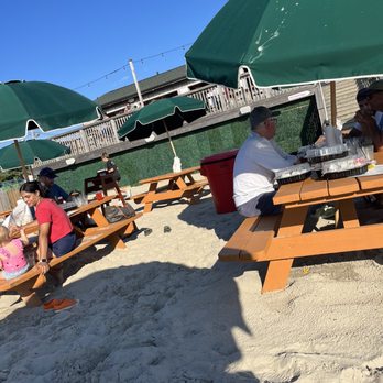 DEAUVILLE INN - Updated May 2025 - 255 Photos & 313 Reviews - 201 ...