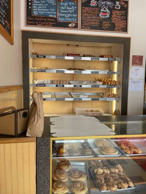 MANNI’S DONUTS AND DINER - Updated August 2025 - 46 Photos & 76 Reviews ...