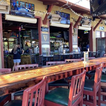 MOUNTAIN VIEW PUB - 212 Photos & 279 Reviews - 7033 E Cave Creek Rd ...