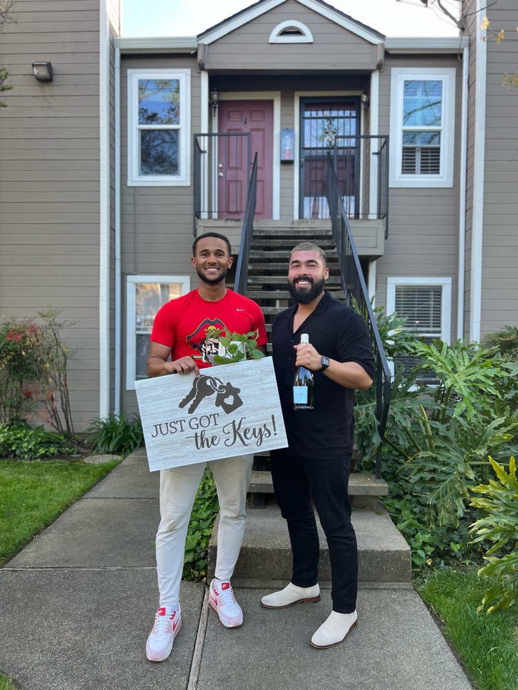 ANGEL DEL VALLE - REALTY ONE GROUP - Updated June 2025 - 10 Reviews ...