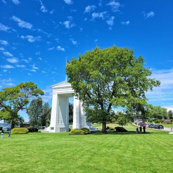 PEACE ARCH STATE PARK - Updated October 2025 - 438 Photos & 67 Reviews ...