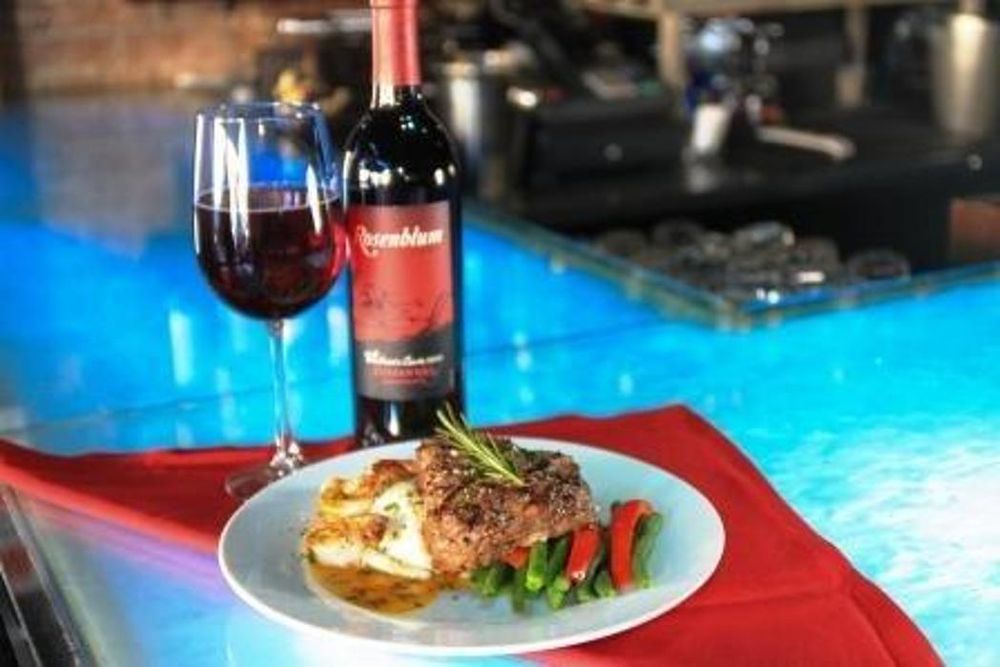 3 VINOS - Updated May 2024 - 207 Photos & 449 Reviews - 201 N Citrus ...