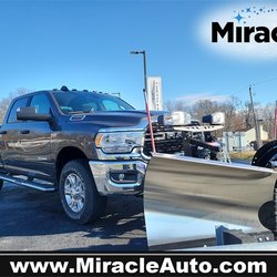 MIRACLE CHRYSLER DODGE JEEP RAM - 14 Photos - 2681 Ridge Rd, Elverson ...