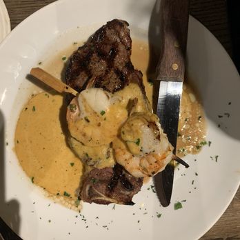 THE RED BLAZER RESTAURANT & PUB - Updated September 2025 - 186 Photos ...