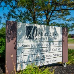 Mitchell's Salon & Day Spa Reviews | Read Customer Service Reviews of ...