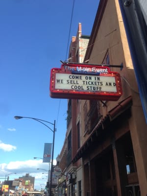 THE MAIN EVENT - Updated December 2025 - 3456 N Clark St, Chicago ...